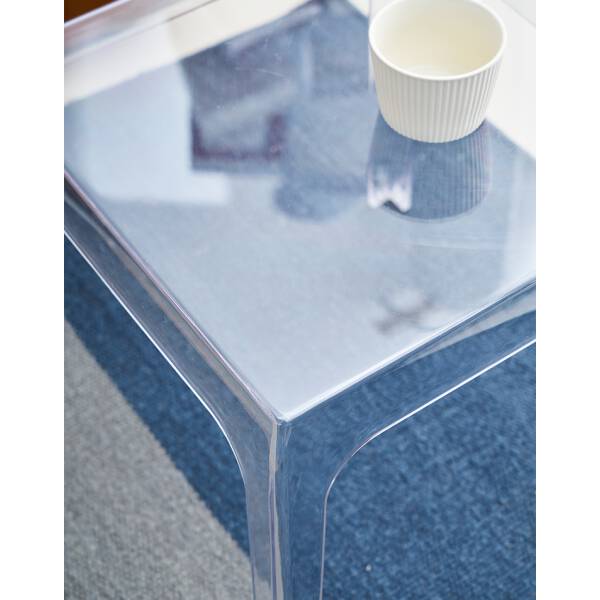โต๊ะกลางโปร่งใส - Invisible Coffee Table - HomeStudio